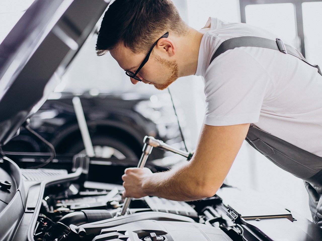 Mecanică auto - Service Auto Micesti - SC Crisdan Top Service Srl